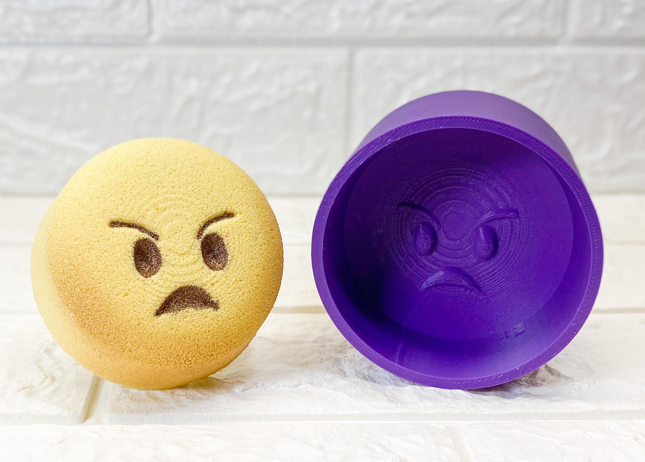 Angry Emoji Hybrid Bath Bomb Mold & STL File – Chunkadust