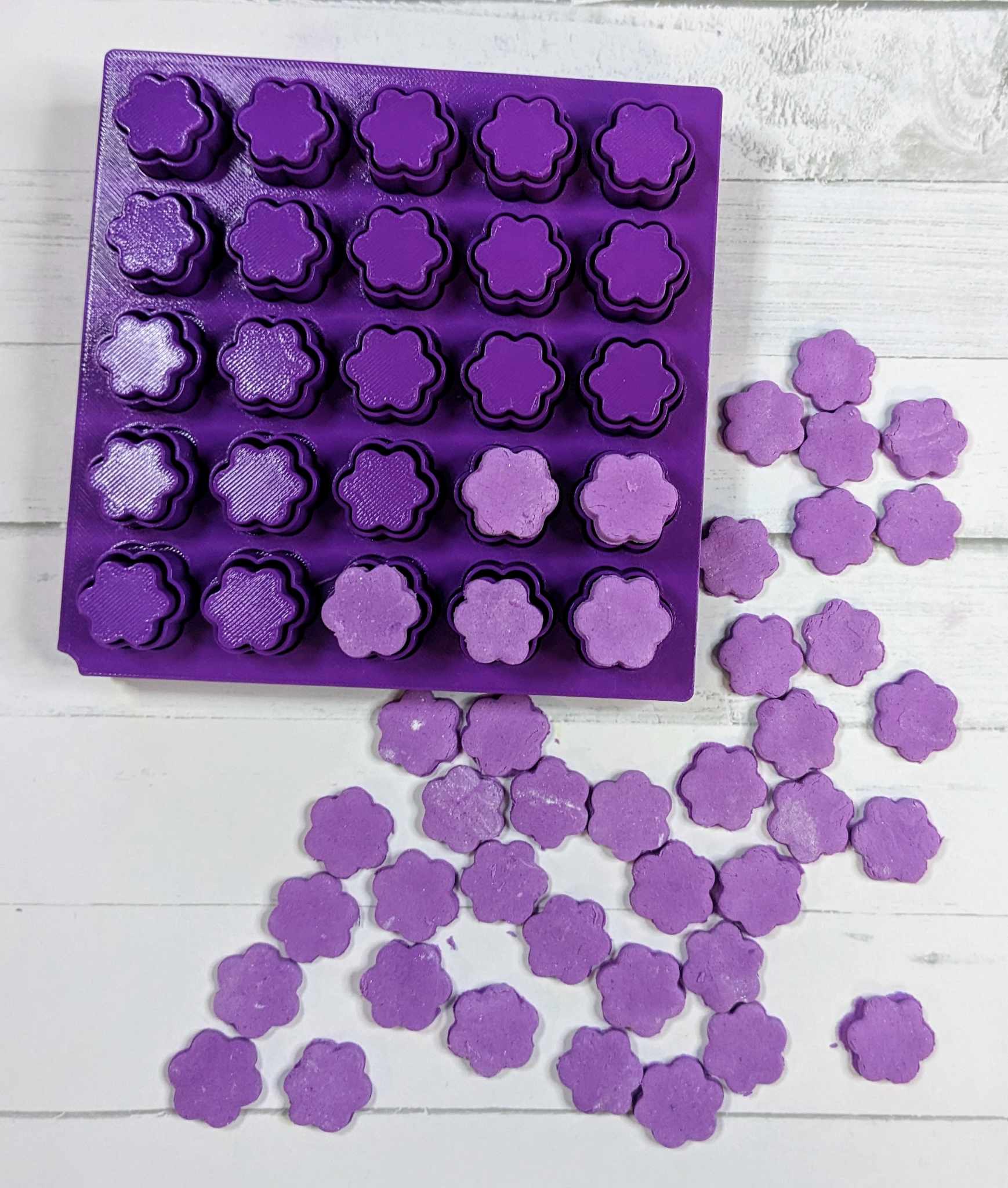 Flower Sprinkle Maker | STL File – Chunkadust