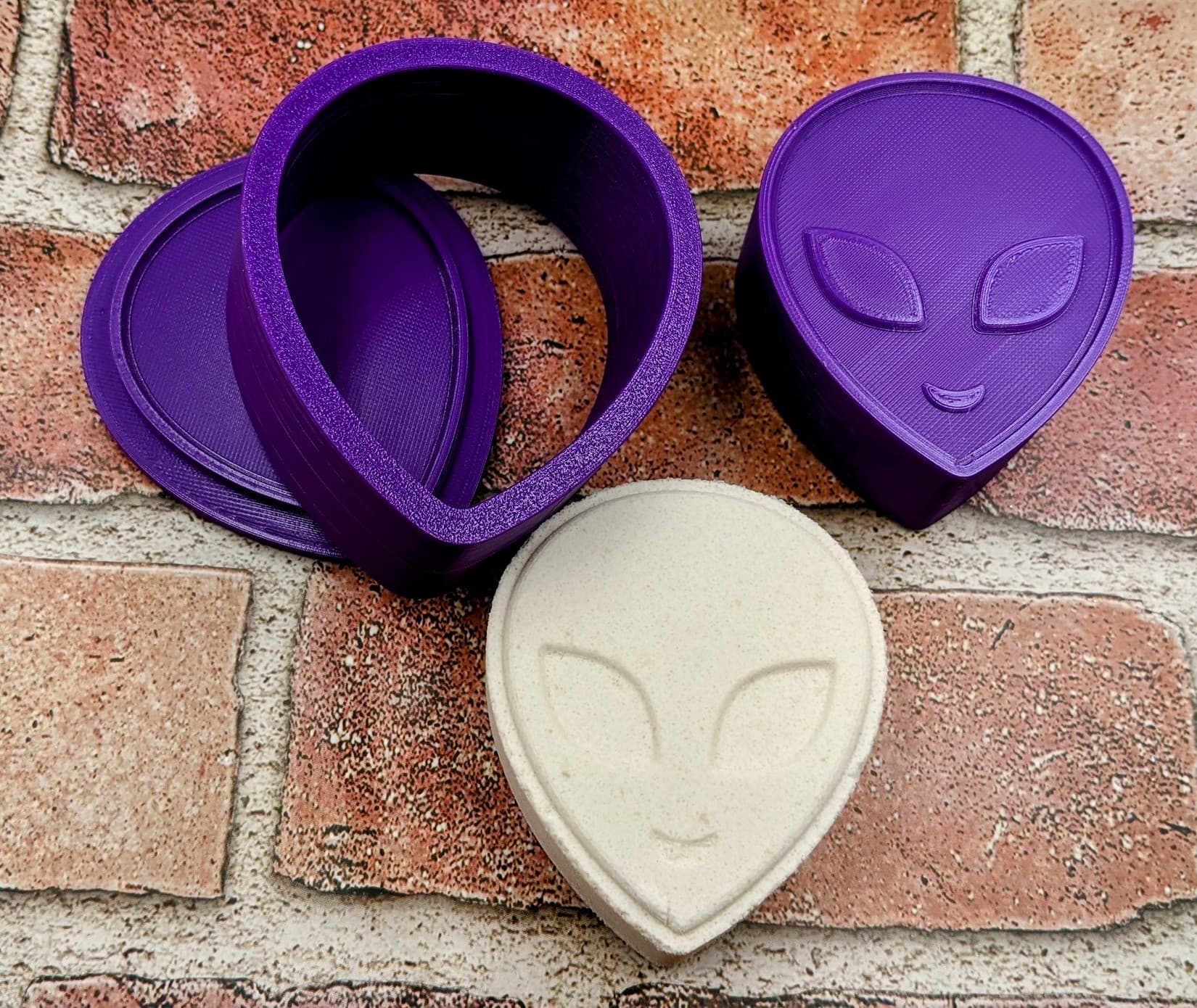 Alien Head Bath Bomb Mold & STL File – Chunkadust